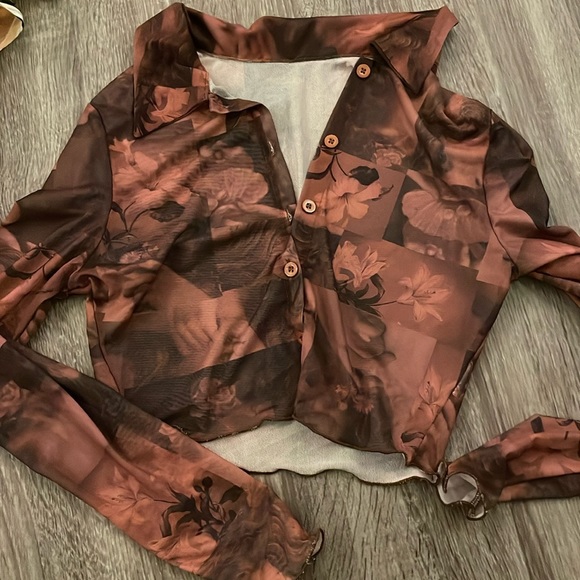 Tops | Y2k Cropped Button Up | Poshmark